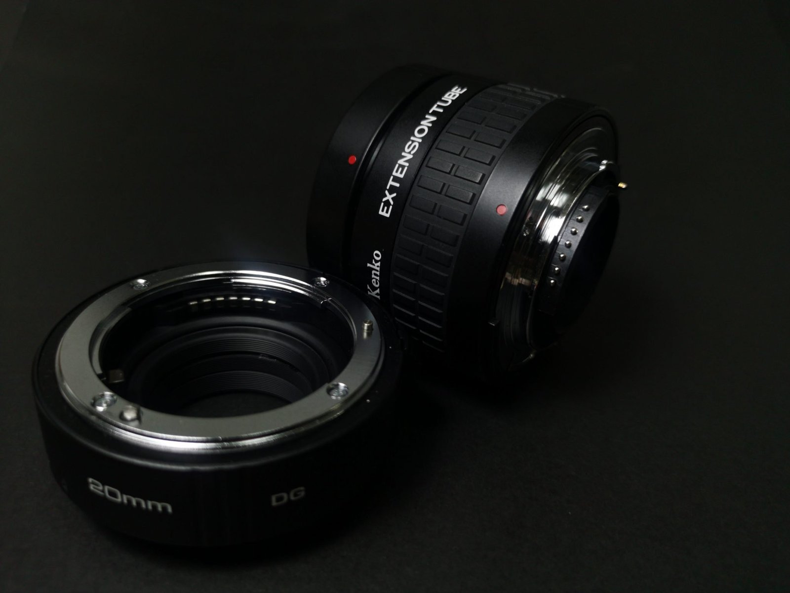 Teleconverter vs. Extension Tube: What's the difference? - ShutterRelease